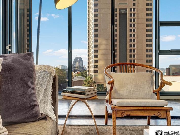 Photo 1 of 13 in The Cain House by Clay Cain - Dwell