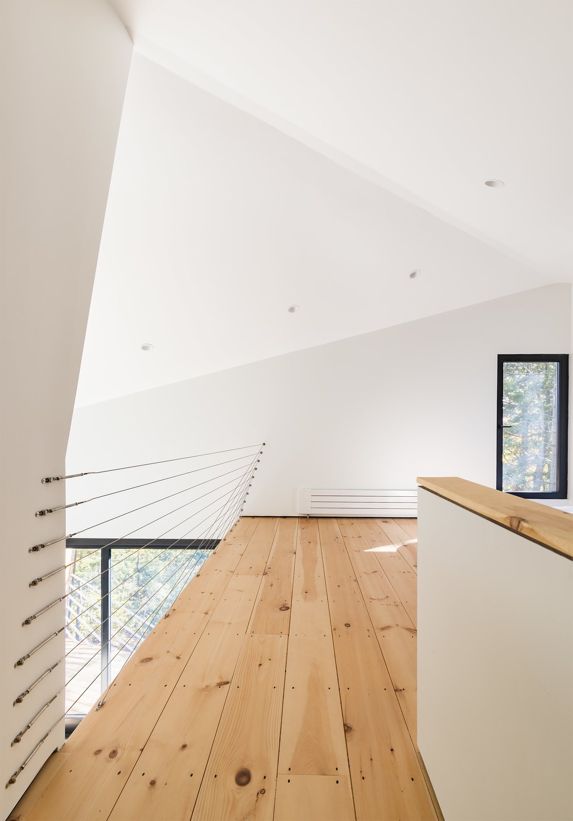 Photo 14 of 18 in A Prefab Cabin in New Hampshire Is a Magnificent ...