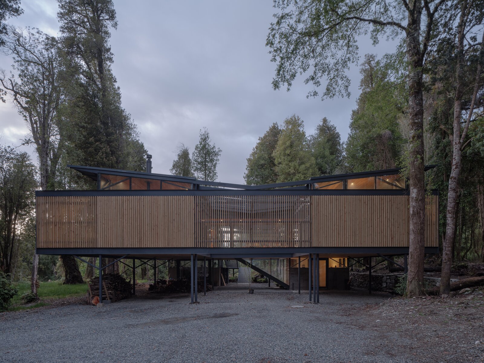 Photo 10 of 10 in This Forest Home in Chile Is Elevated to Float Among ...