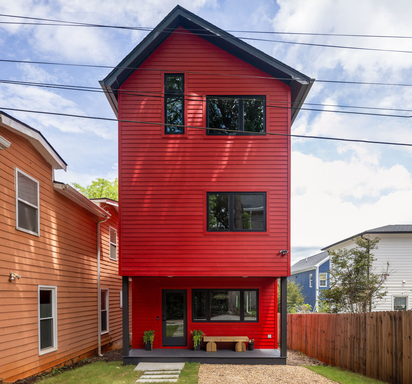 Solar RED-y House (8 Photos) - Dwell