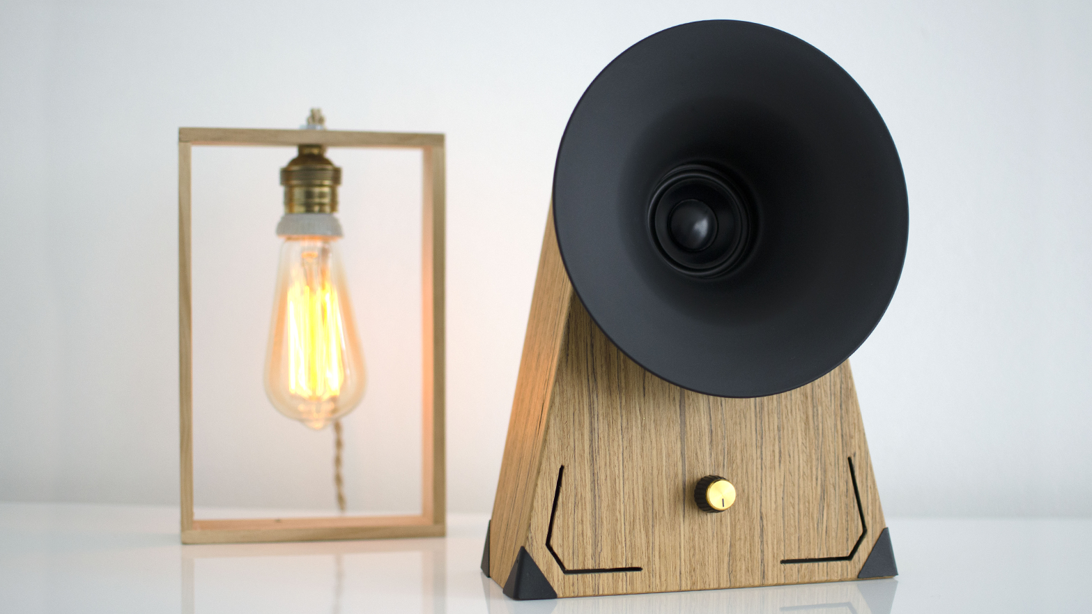 Nuvitron Bluetooth Sound Machine - Dwell
