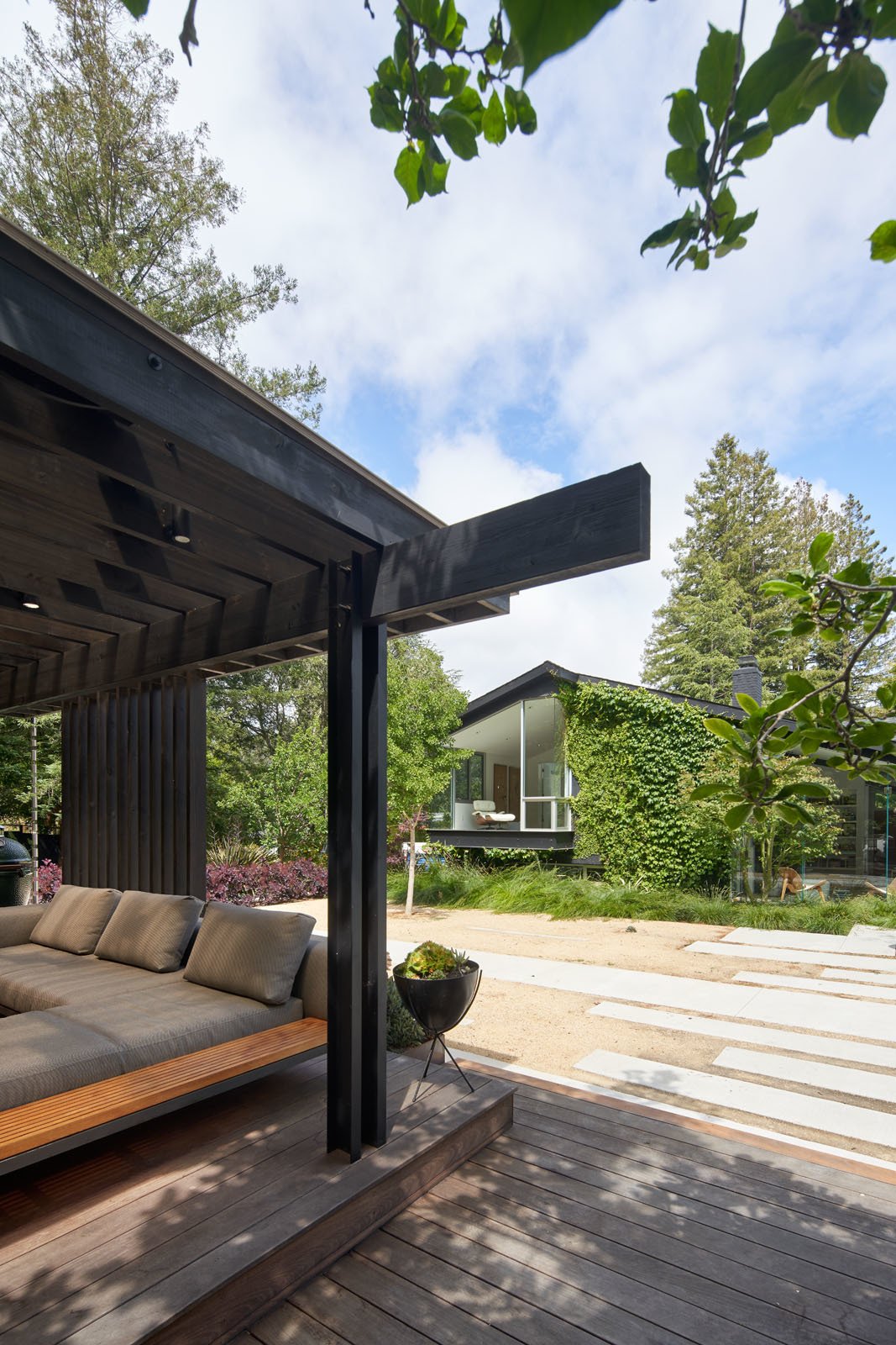 Photo 7 of 10 in Hillsborough Residence by Addison Strong Design Studio ...