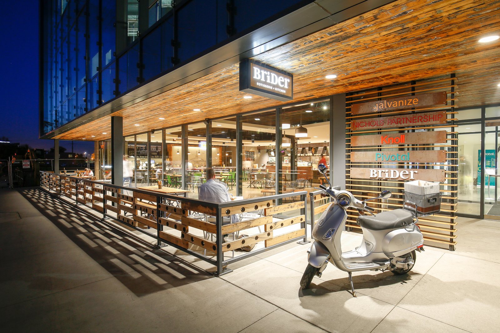 Photo 5 of 5 in Brider restaurant by Sarah Goldblatt - Dwell