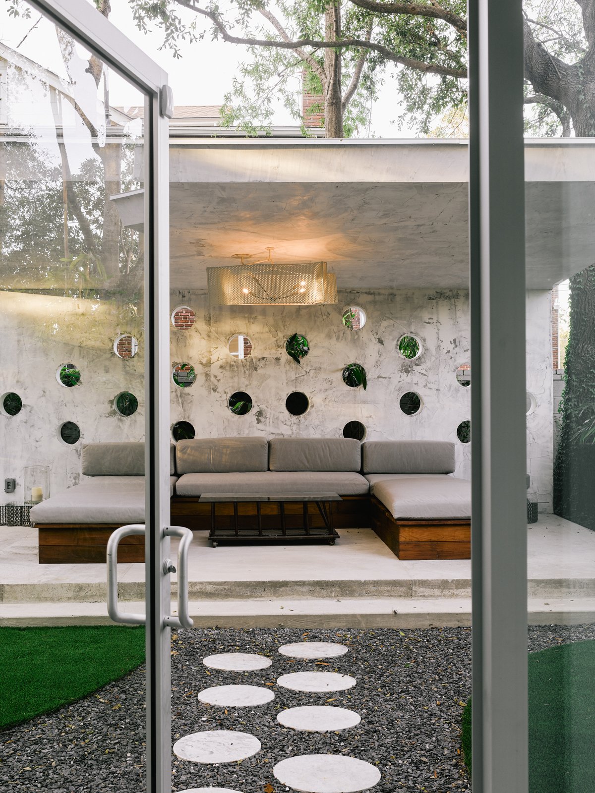 Photo 1 of 30 in Metamorphosis House by Kevan Hoertdoerfer Architects ...