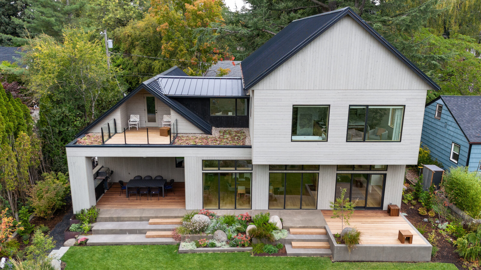 Layout (4 Photos) - Dwell