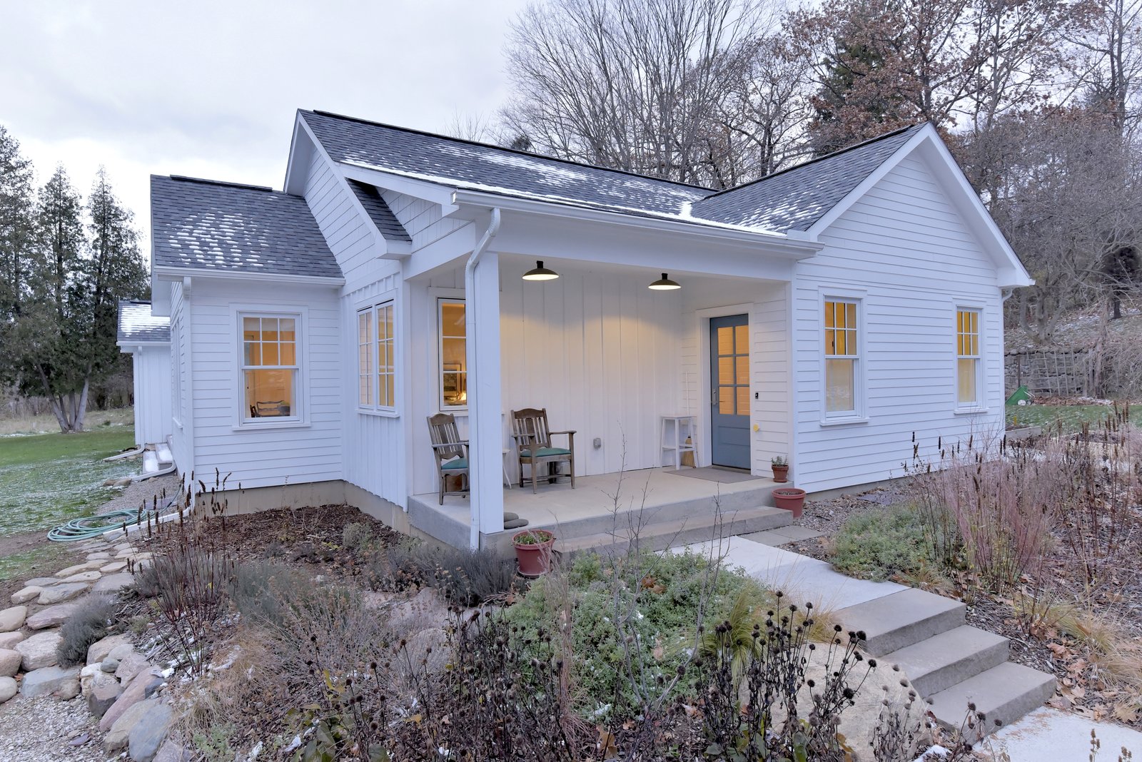Photo 10 of 18 in Modern Farmhouse Ranch by Martha MacLeish from Modern ...