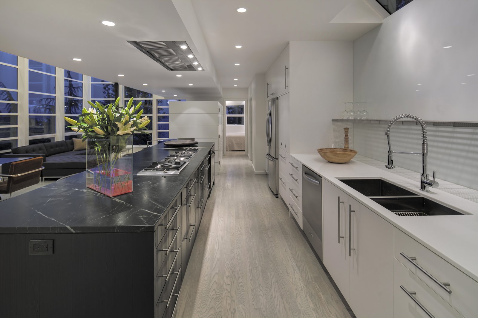 Photo 4 of 9 in 80s House Addition & Remodel by Robert Hutchison ...