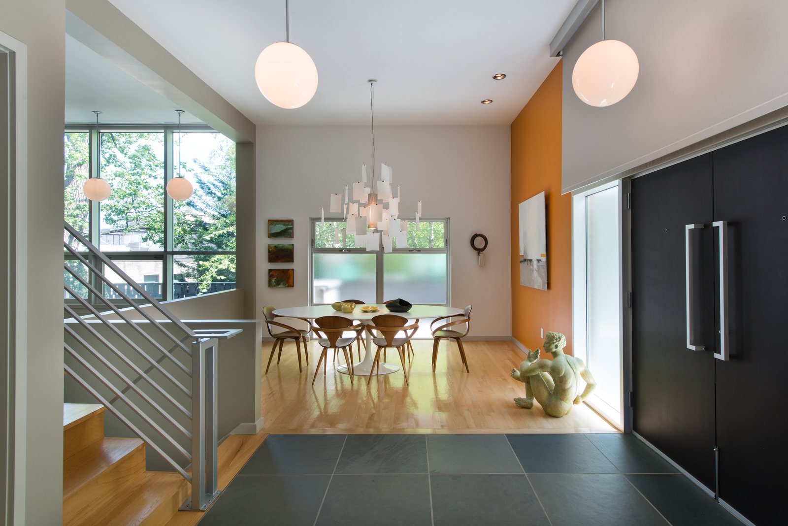 Photo 3 of 14 in Snag This Rare International Style Home in Washington ...