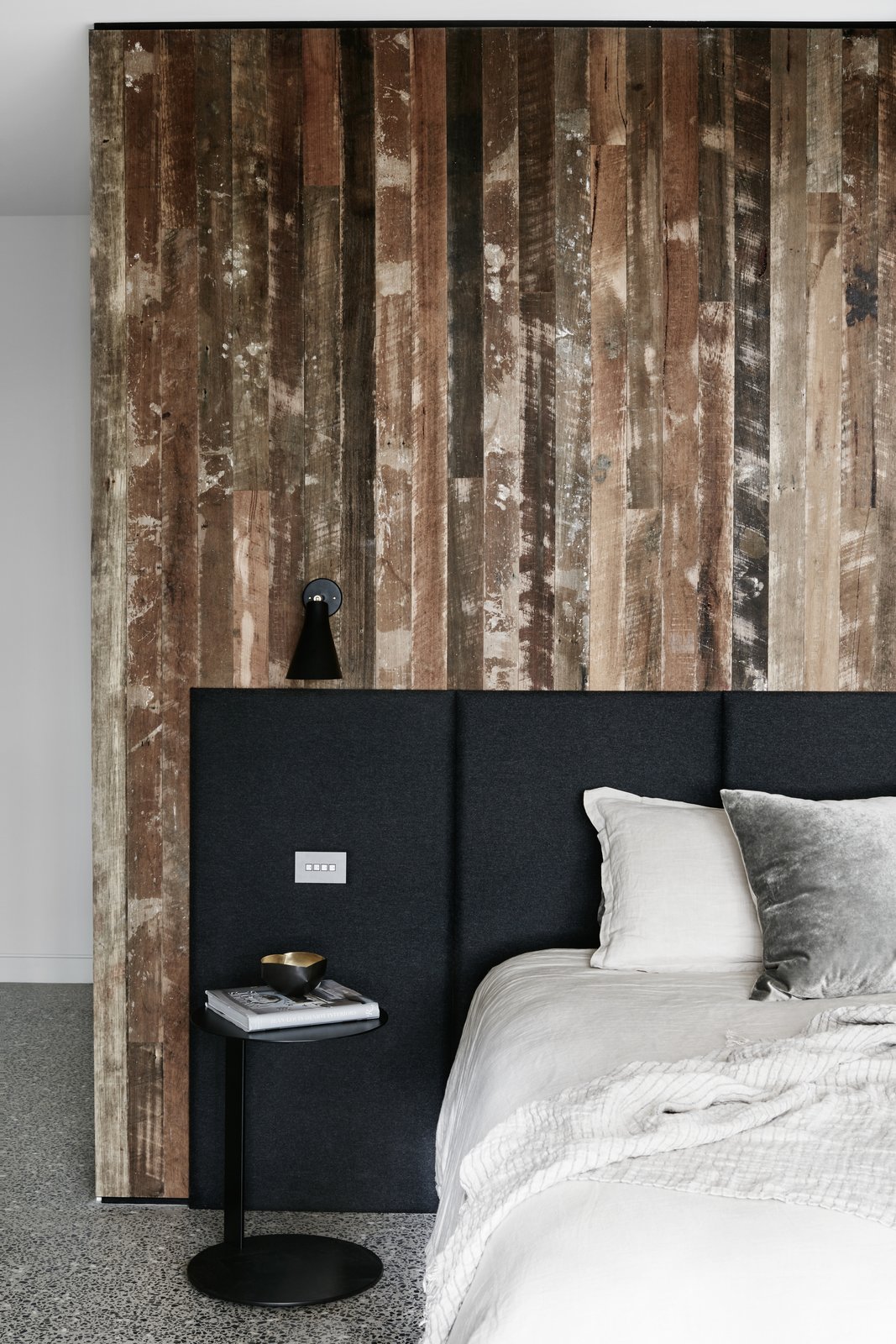 Photo 7 of 9 in Recycled Wood Stars in an Ogle-Worthy Renovation in ...