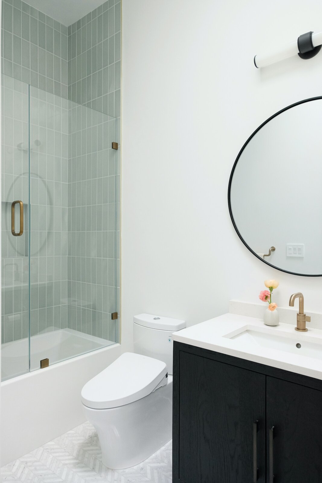 Photo 11 of 13 in Noe Mingle by SF Design Build - Dwell
