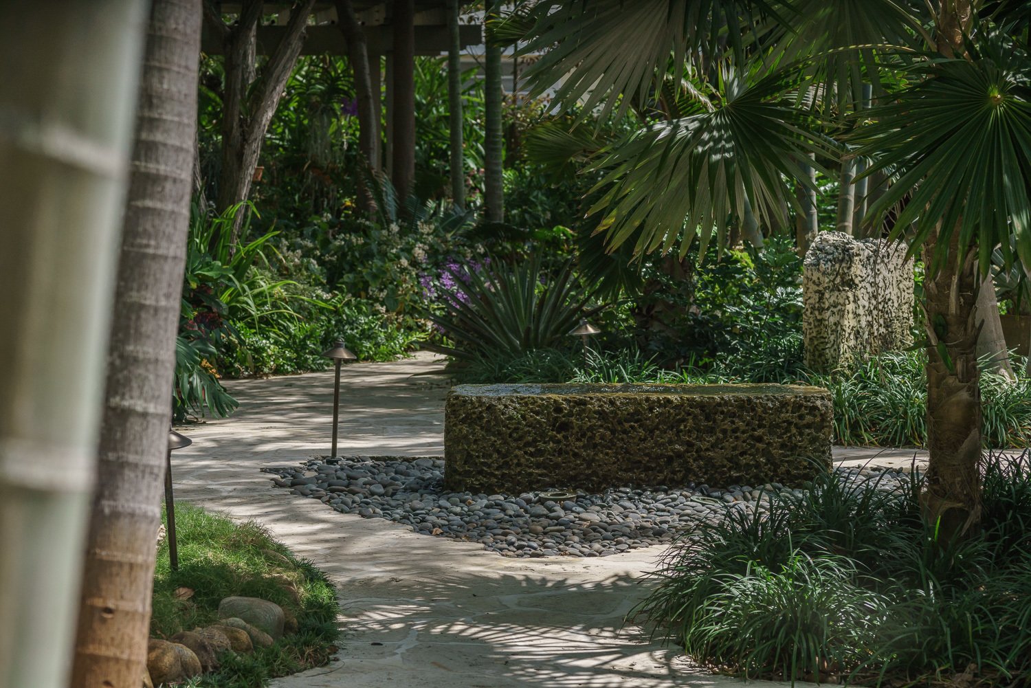 Photo 11 of 13 in IndoChine Residence by Cadence Landscape Architects ...