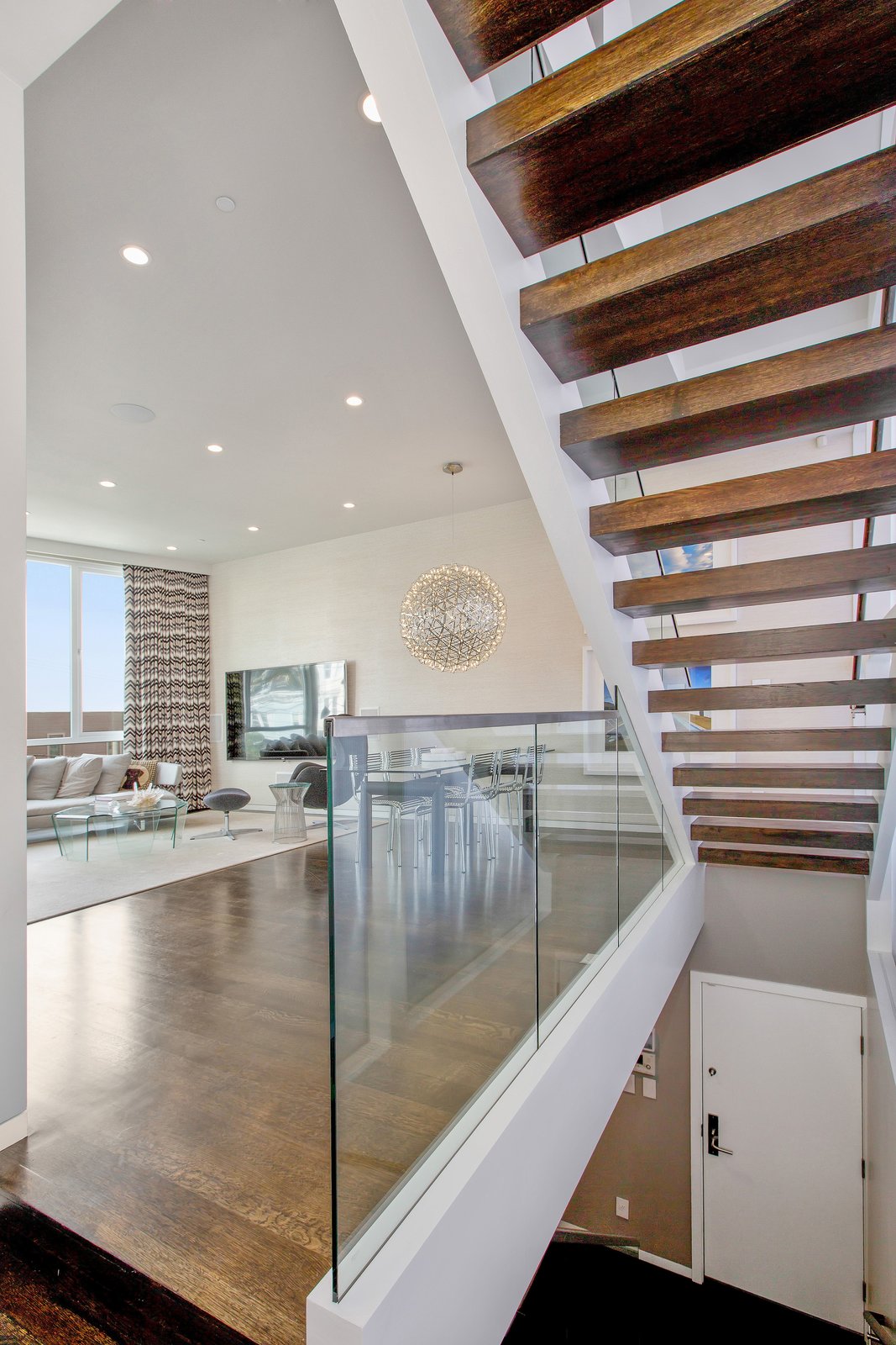 Photo 8 of 14 in LEED Platinum House in SF by DNM Architecture - Dwell