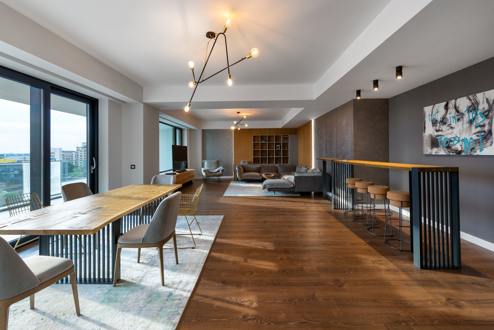 INTERIOR DESIGN (4 Photos) - Dwell