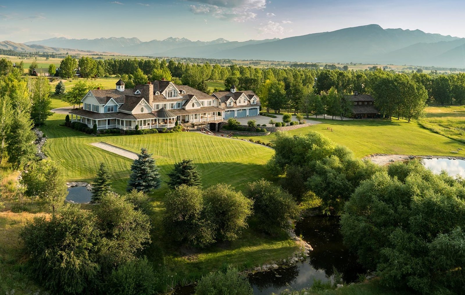 Photo 9 of 9 in Ultimate Western Farmhouse by Katie Moriarty - Dwell