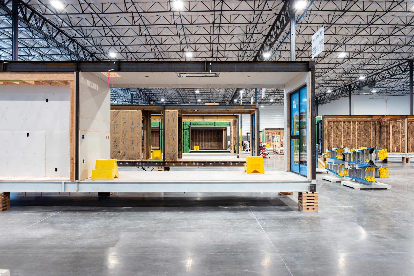 Photo 6 of 22 in Connect Homes Mesa Factory by Connect Homes - Dwell