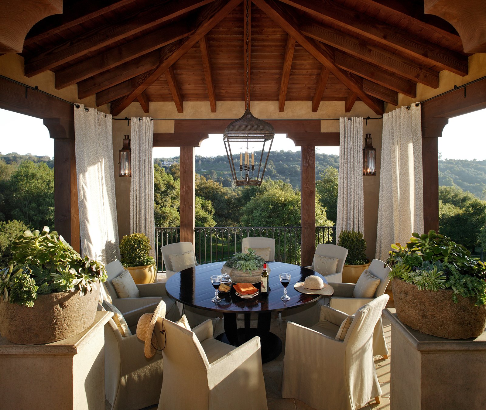 Photo 12 of 19 in Mediterranean in the Montecito Hills by Giffin ...