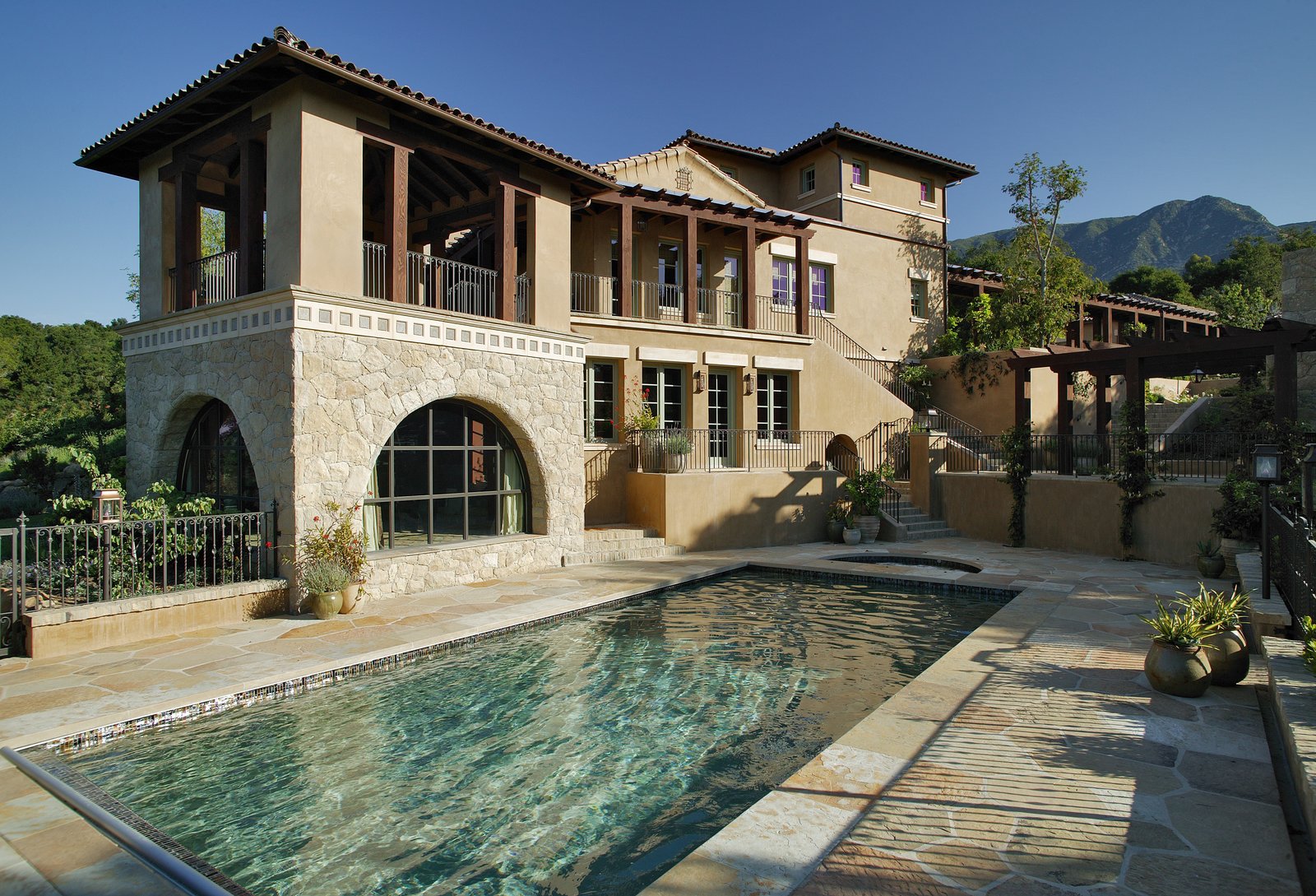 Photo 16 of 19 in Mediterranean in the Montecito Hills by Giffin ...