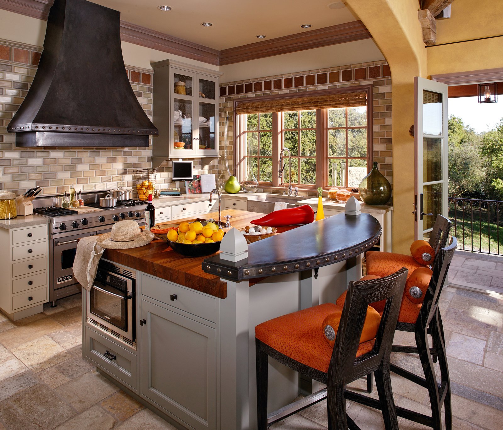 Photo 11 of 19 in Mediterranean in the Montecito Hills by Giffin ...