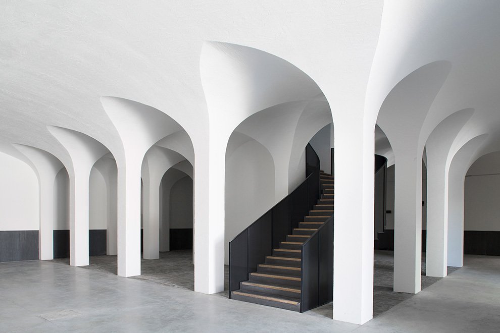 Photo 7 of 39 in 10 Incredible Interior Designers to Follow on ...