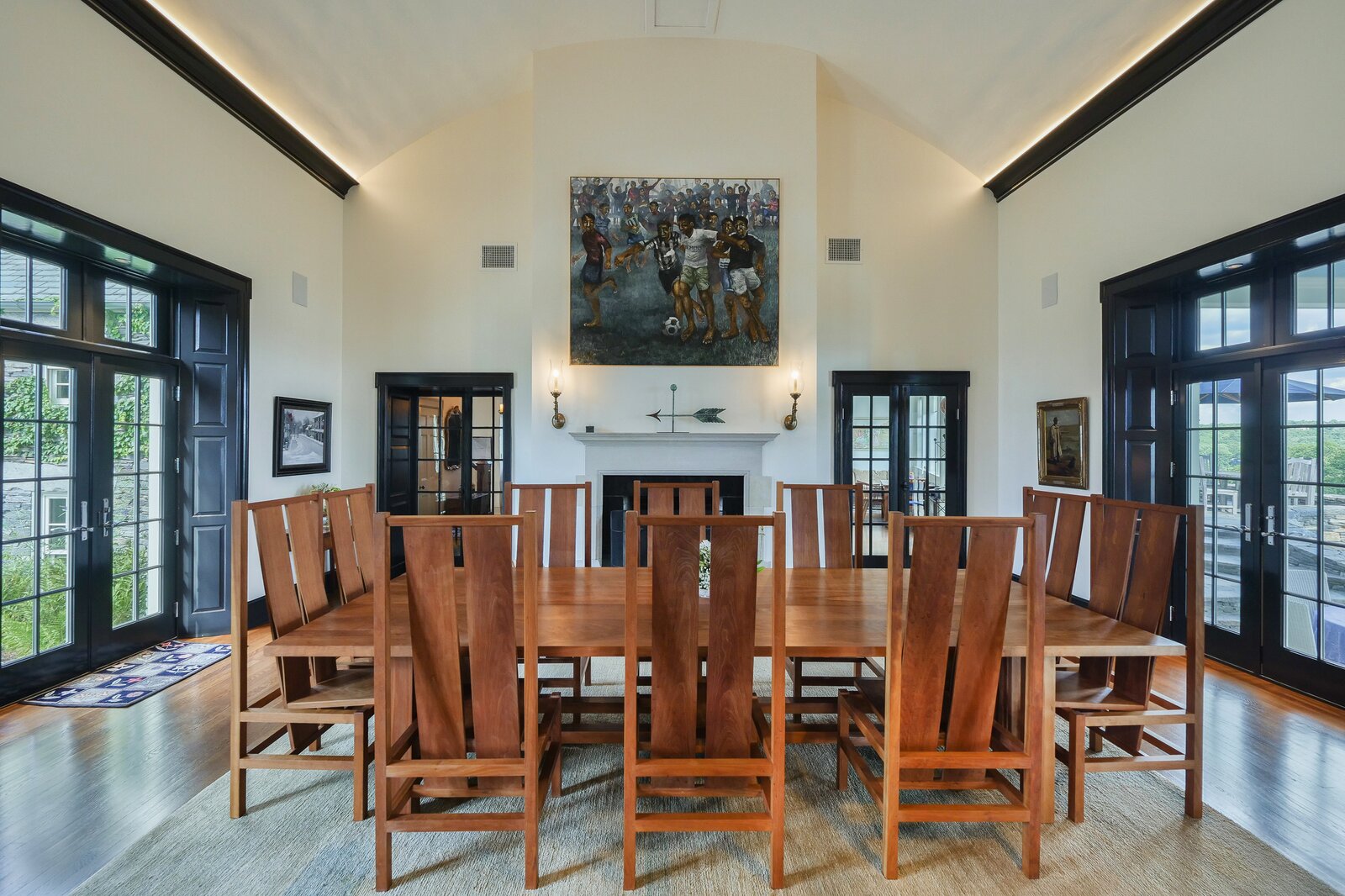 Photo 8 of 17 in Stone Walls and Rose Bushes Surround a Classic ...