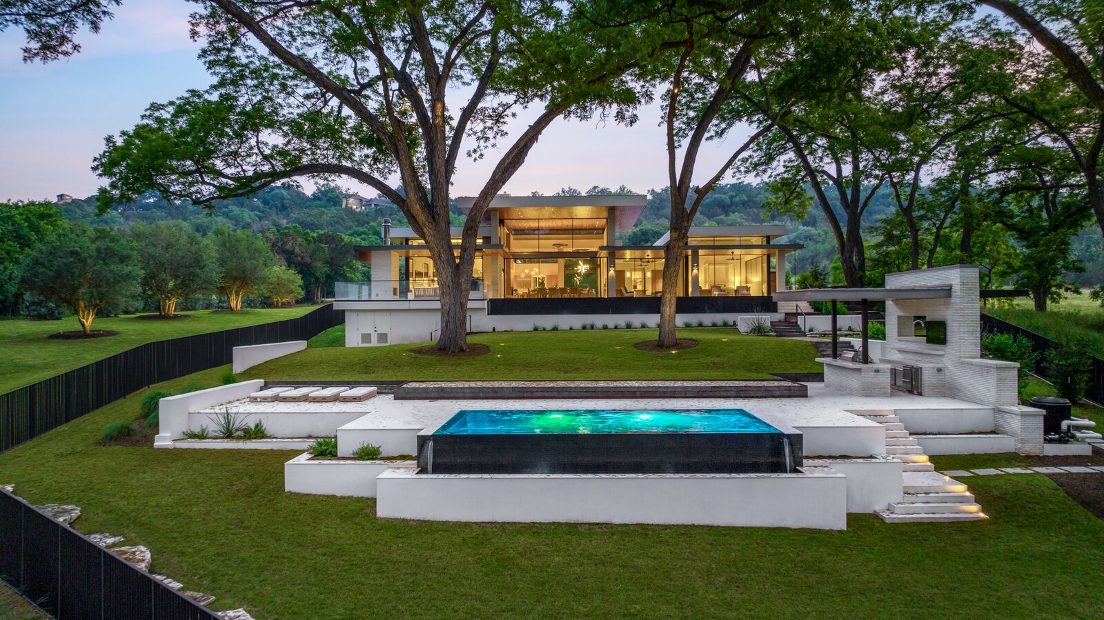 Photo 1 of 14 in “The Legacy of Lake Austin” Is for Sale for $50M - Dwell