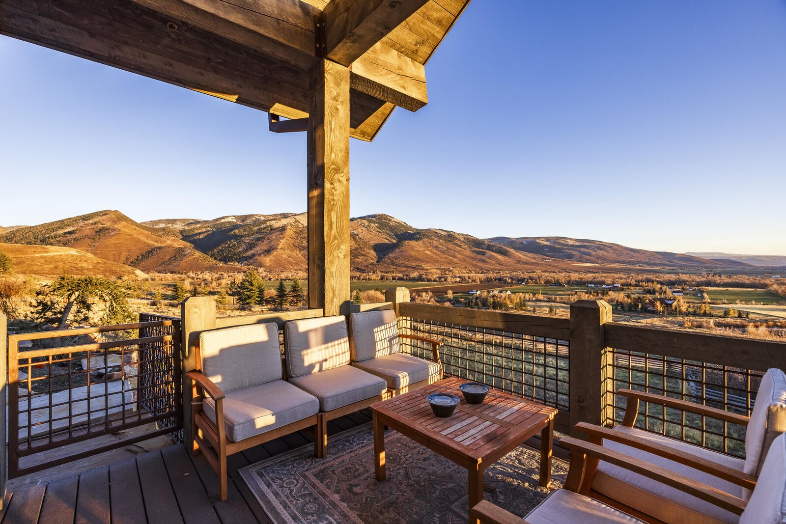 Photo 4 of 5 in Enjoy 11 Acres of Mountain Living With This $3.8M Utah ...