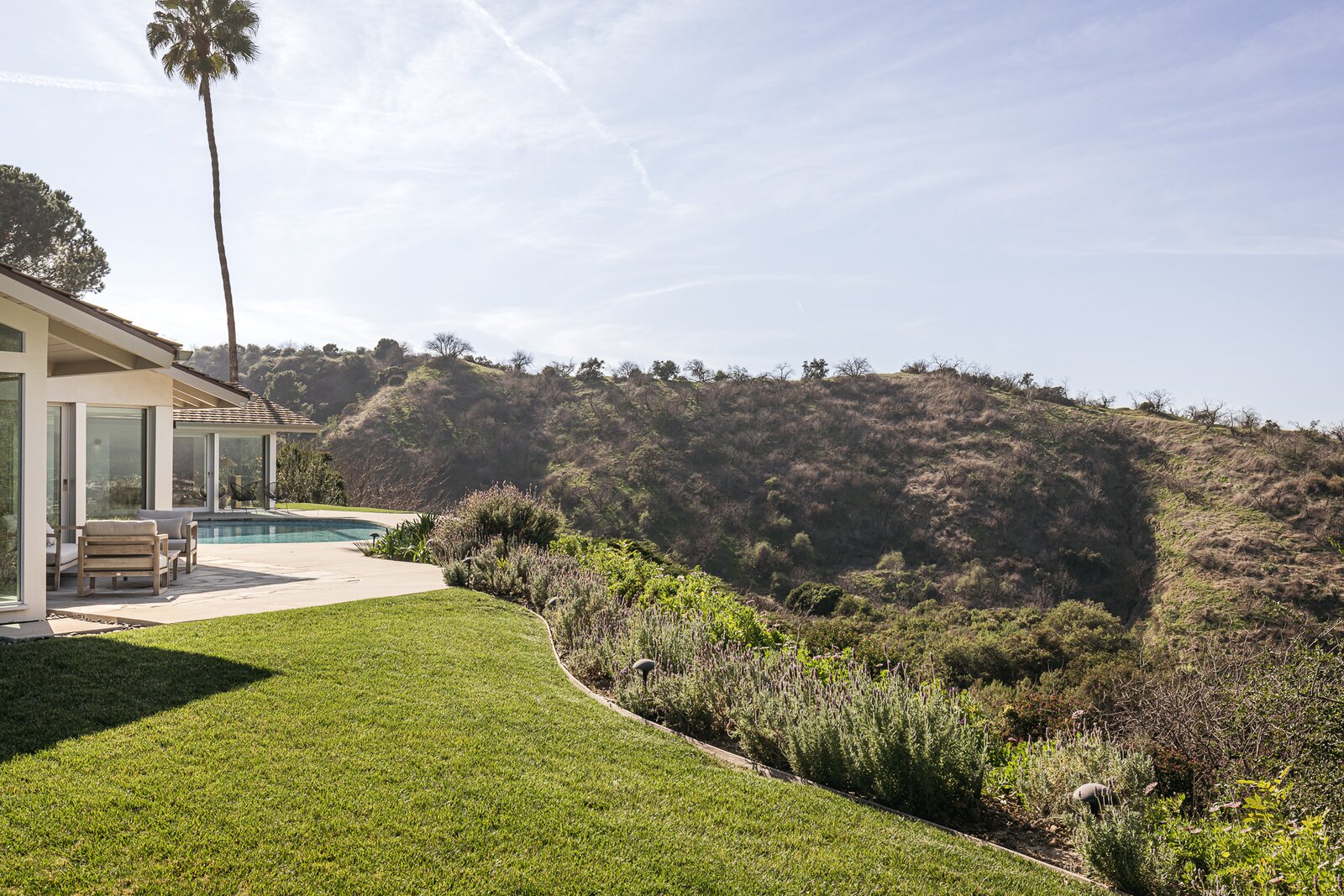 Photo 7 of 7 in A Stunning Sherman Oaks’ Midcentury Could Be Yours for ...