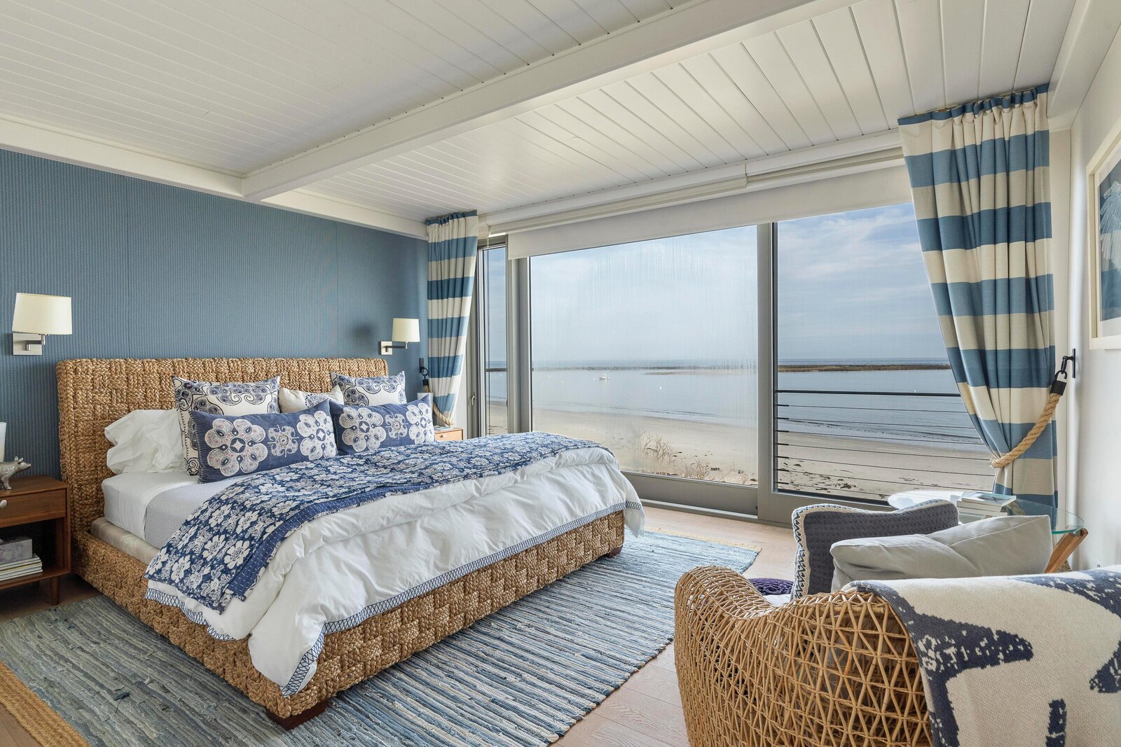 Photo 13 of 15 in A Kennebunkport Beach Compound Offers Panoramic Views ...