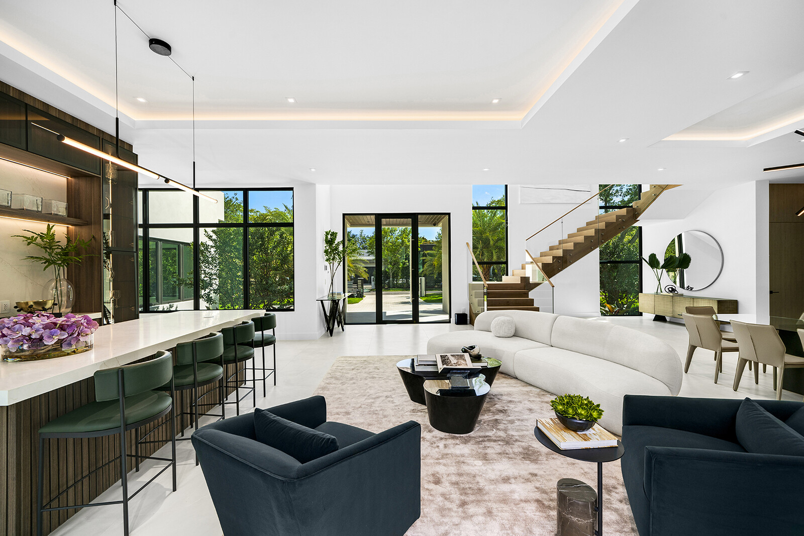 Photo 3 of 8 in With Palm Trees and a Pool, This $9.5M Pinecrest Home ...