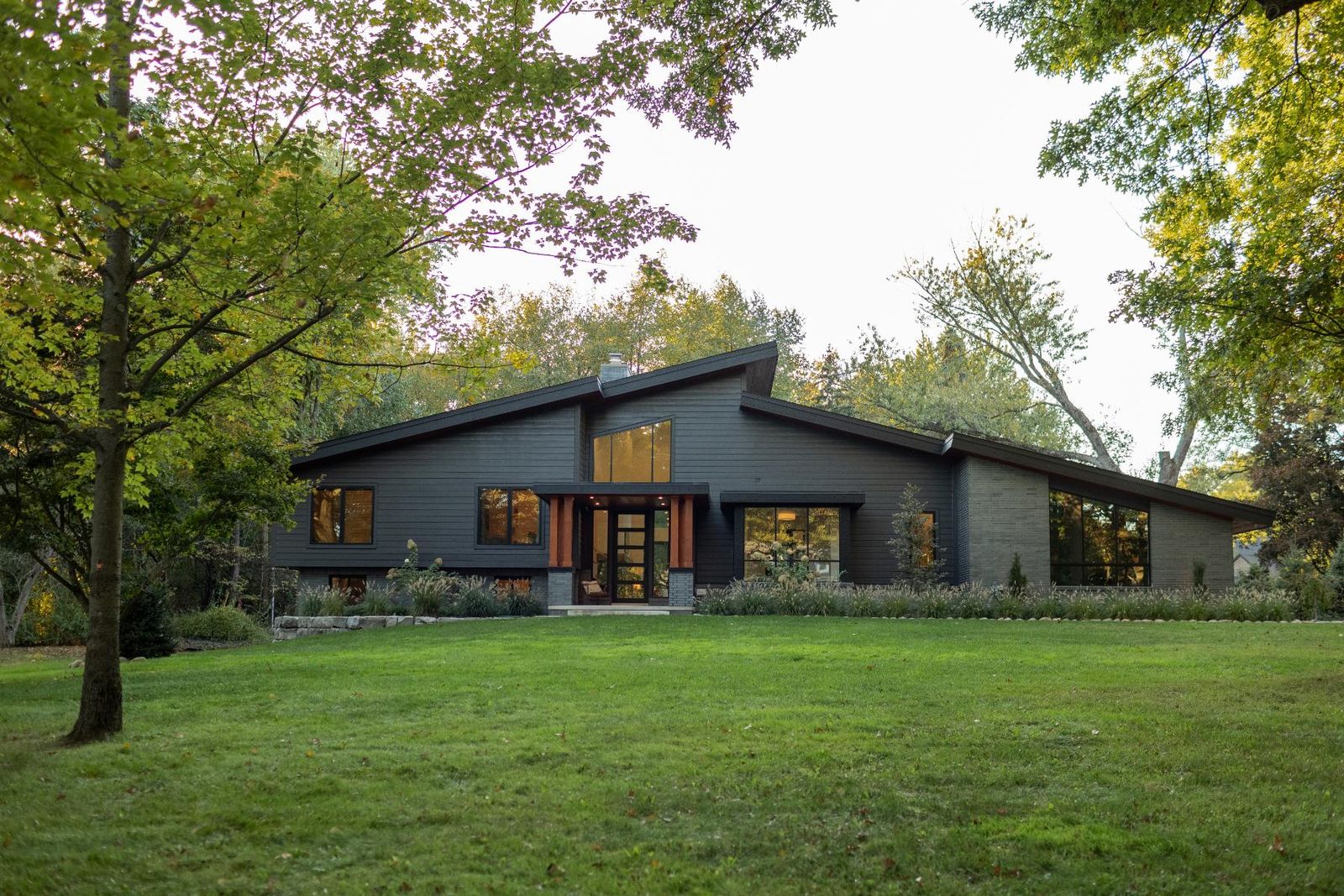 After a Five-Year Renovation, This Suburban Detroit Home Hits the ...