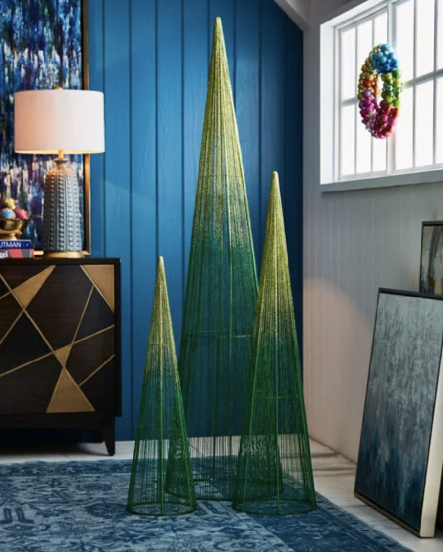 Photo 1 of 16 in Tired of the Traditional Christmas Tree? Here Are 15 ...