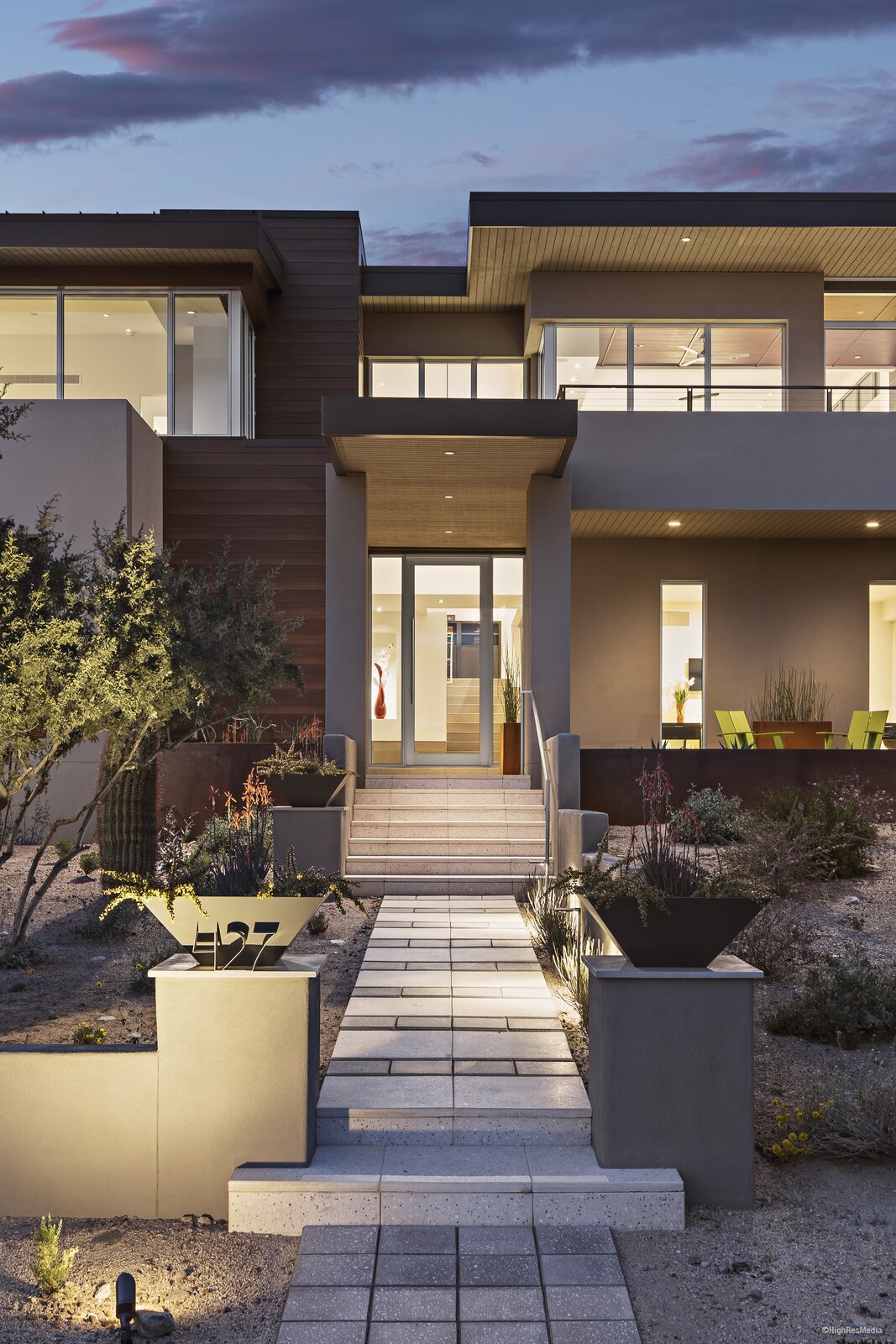 Photo 10 of 21 in Arizona Desert Breeze by Dale Gardon Design - Dwell