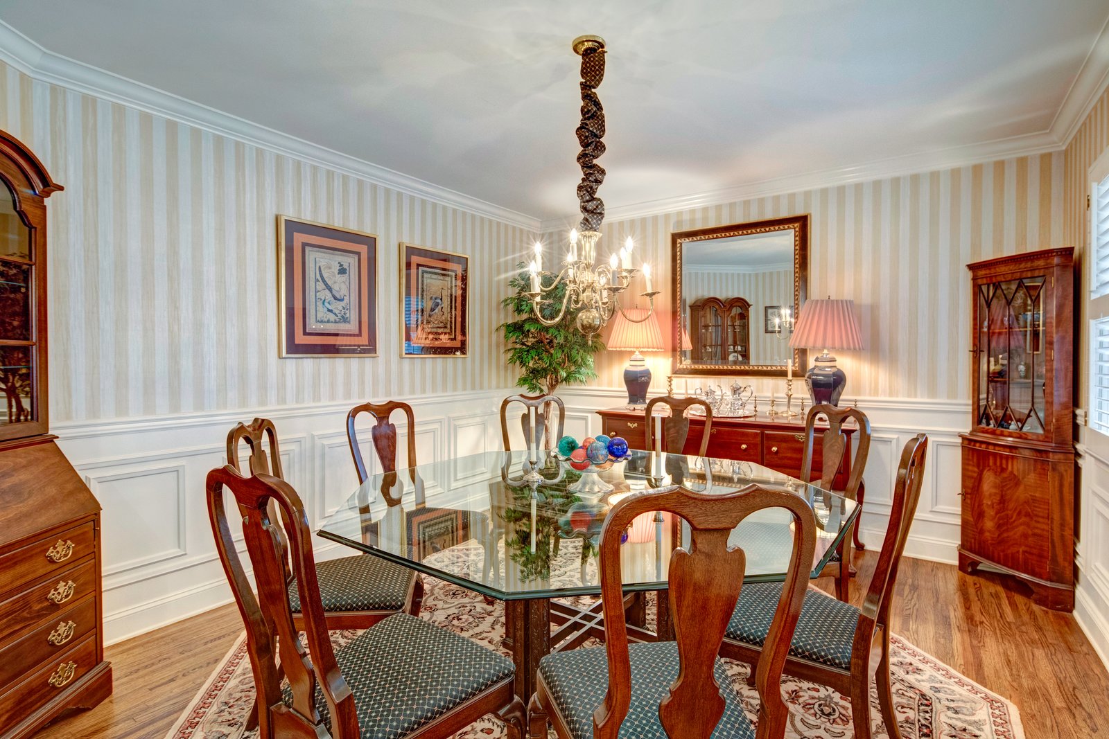 Traditional Charm (5 Photos) - Dwell