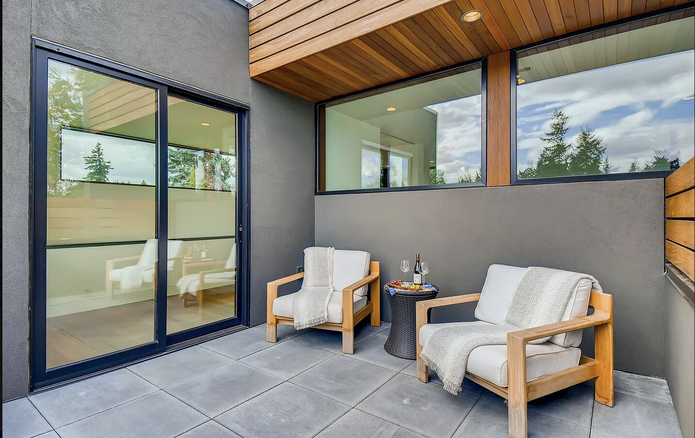 Photo 4 of 8 in Ultra-modern urban home, that lives lightly. by ...