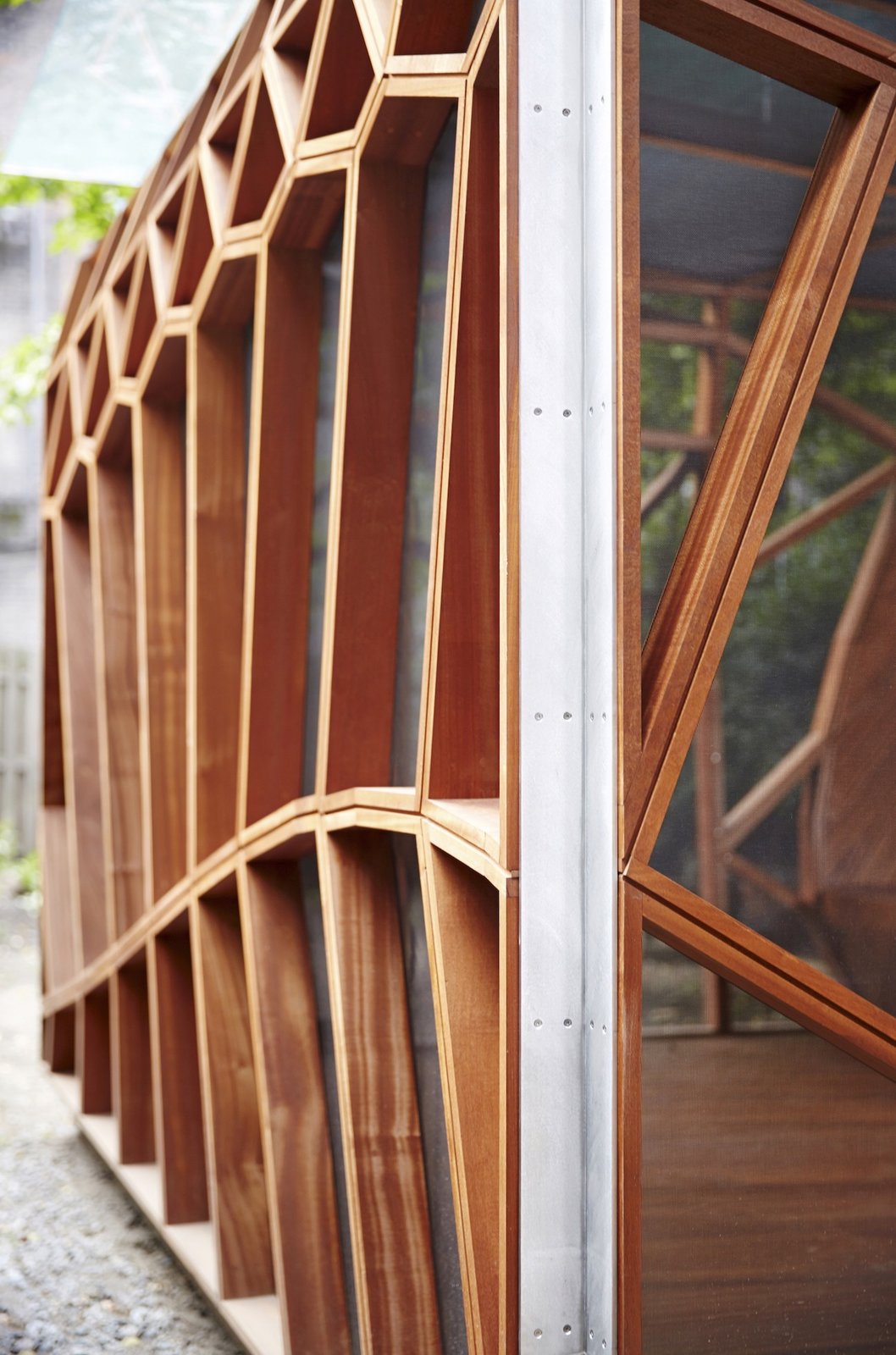 Photo 5 of 8 in This Prefab Backyard Pavilion Mimics a Dragonfly's ...