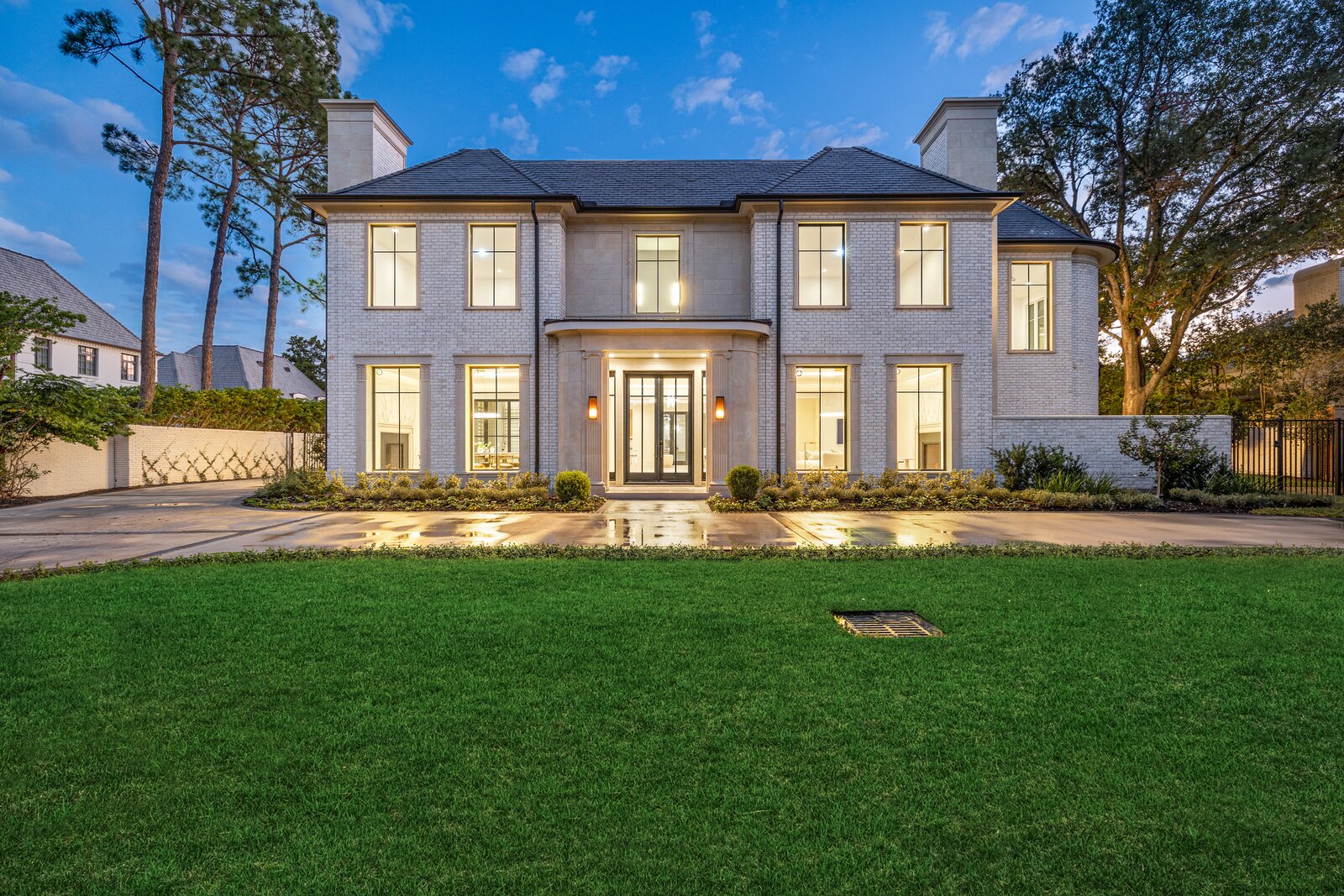 River Oaks Estate Now On the Market (7 Photos) - Dwell