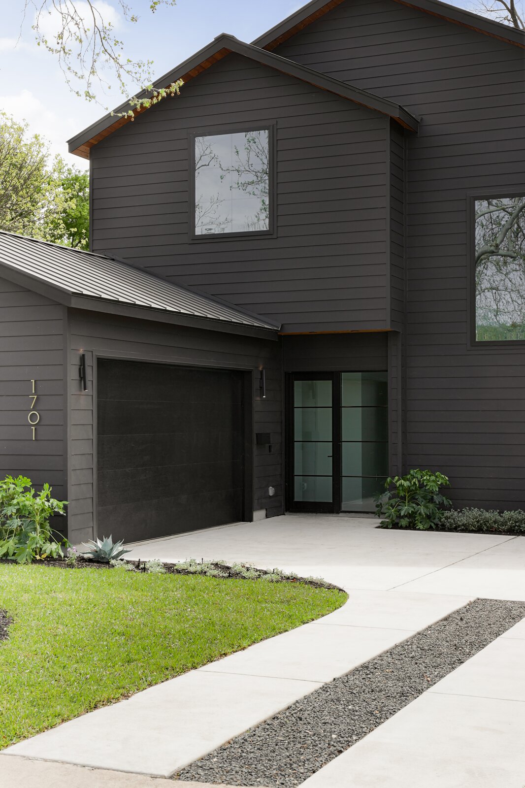 Japanese Ryokan Inspired Property in Austin, Texas (6 Photos) - Dwell