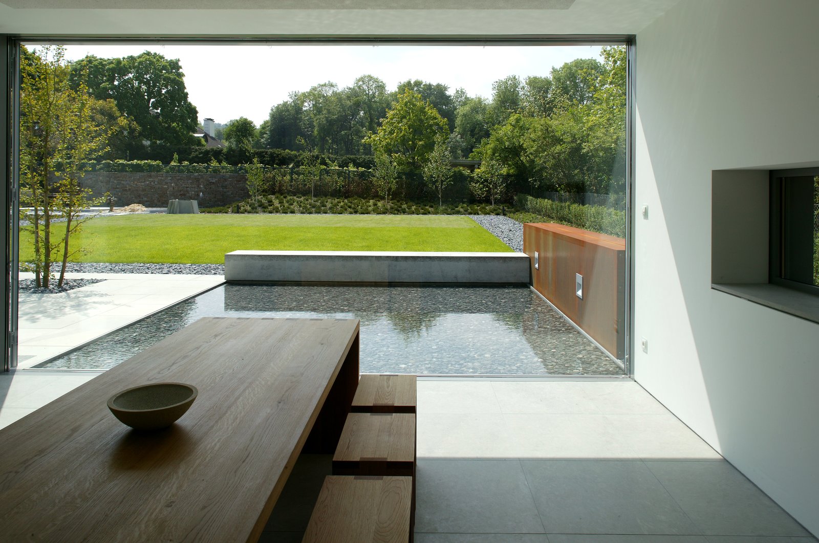 Photo 5 of 5 in Top 5 Homes of the Week With Wondrous Floor-to-Ceiling ...