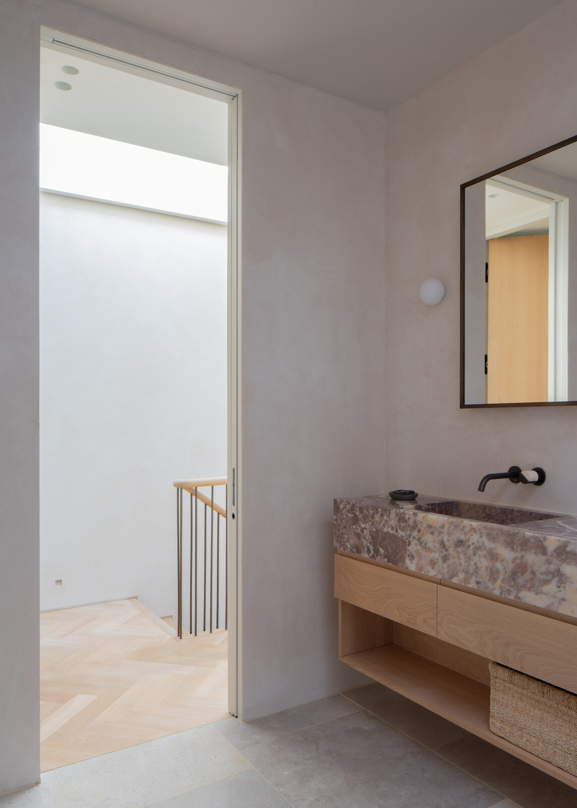 Photo 12 of 17 in Frame House: Modern New Build Home in Historic ...