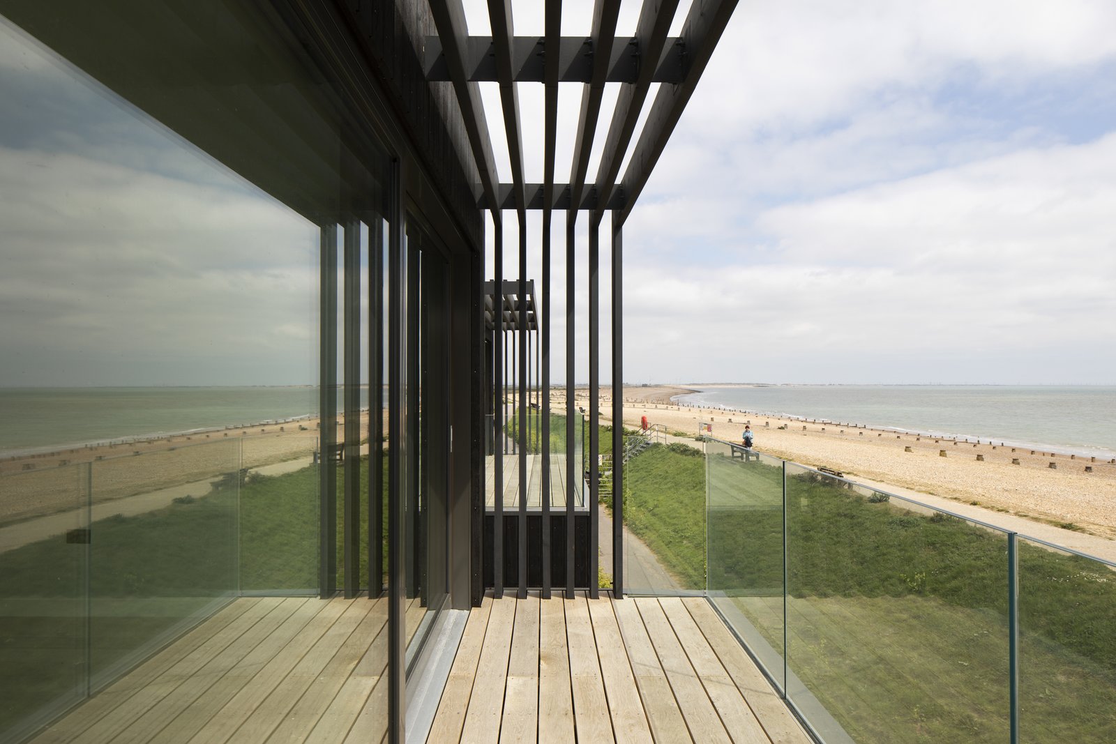 Photo 8 of 12 in The Line by RX Architects - Dwell