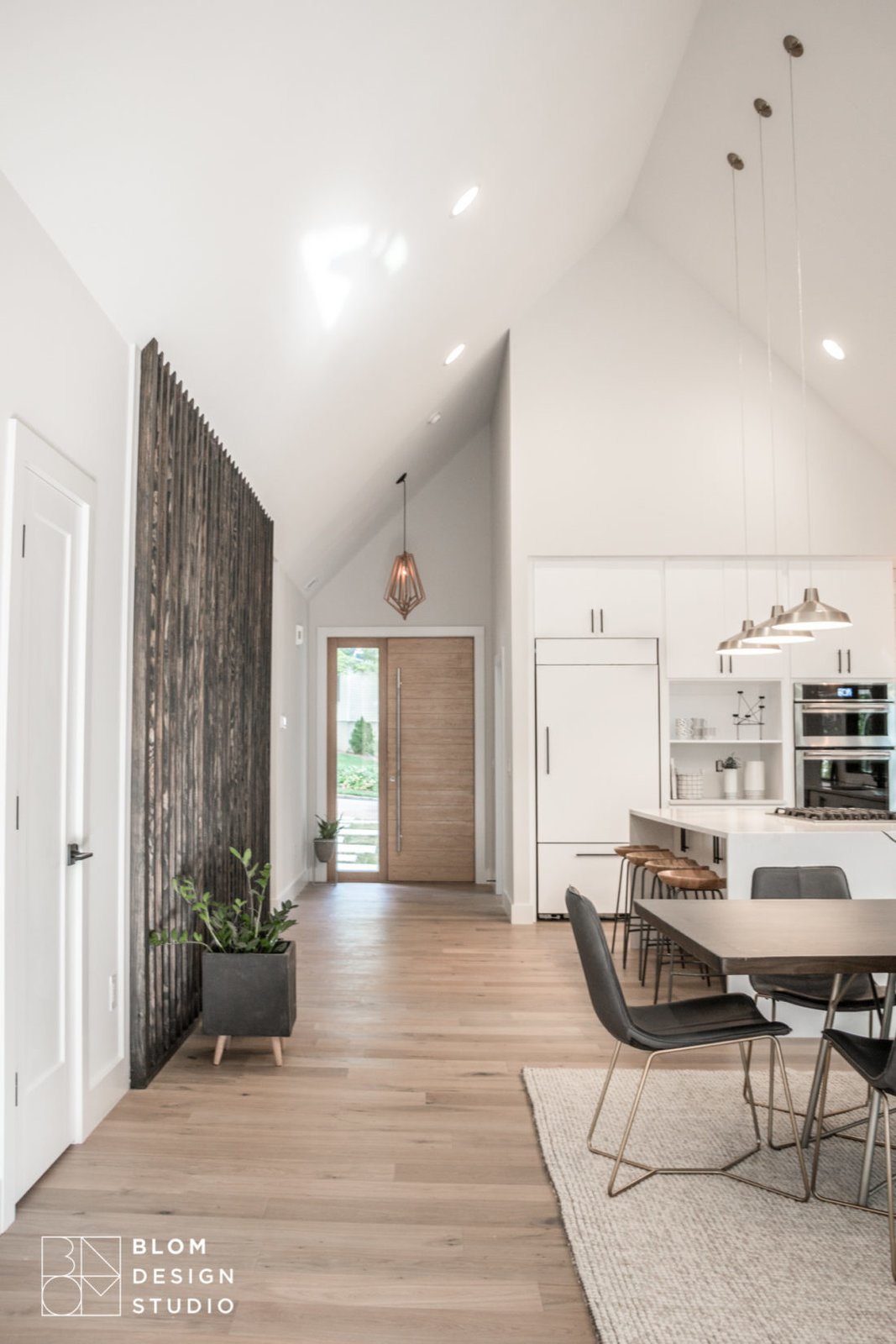 Photo 17 of 22 in blom 116 by BLOM Design Studio - Dwell