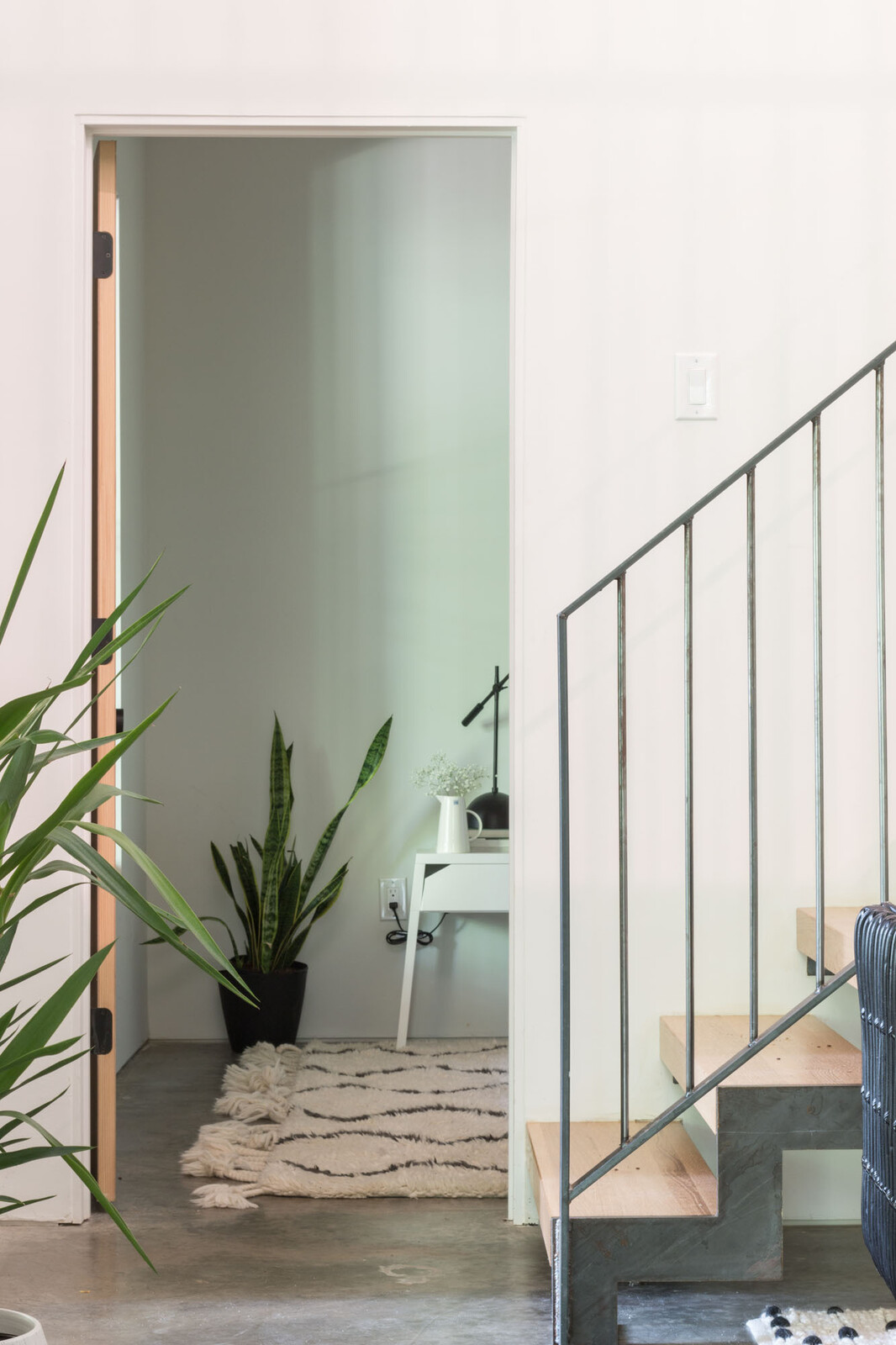 Photo 9 of 36 in blom 14 by BLOM Design Studio - Dwell