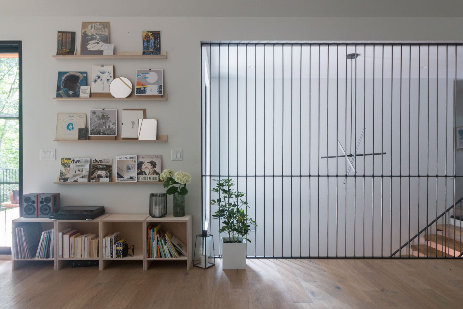 Photo 15 of 36 in blom 14 by BLOM Design Studio - Dwell