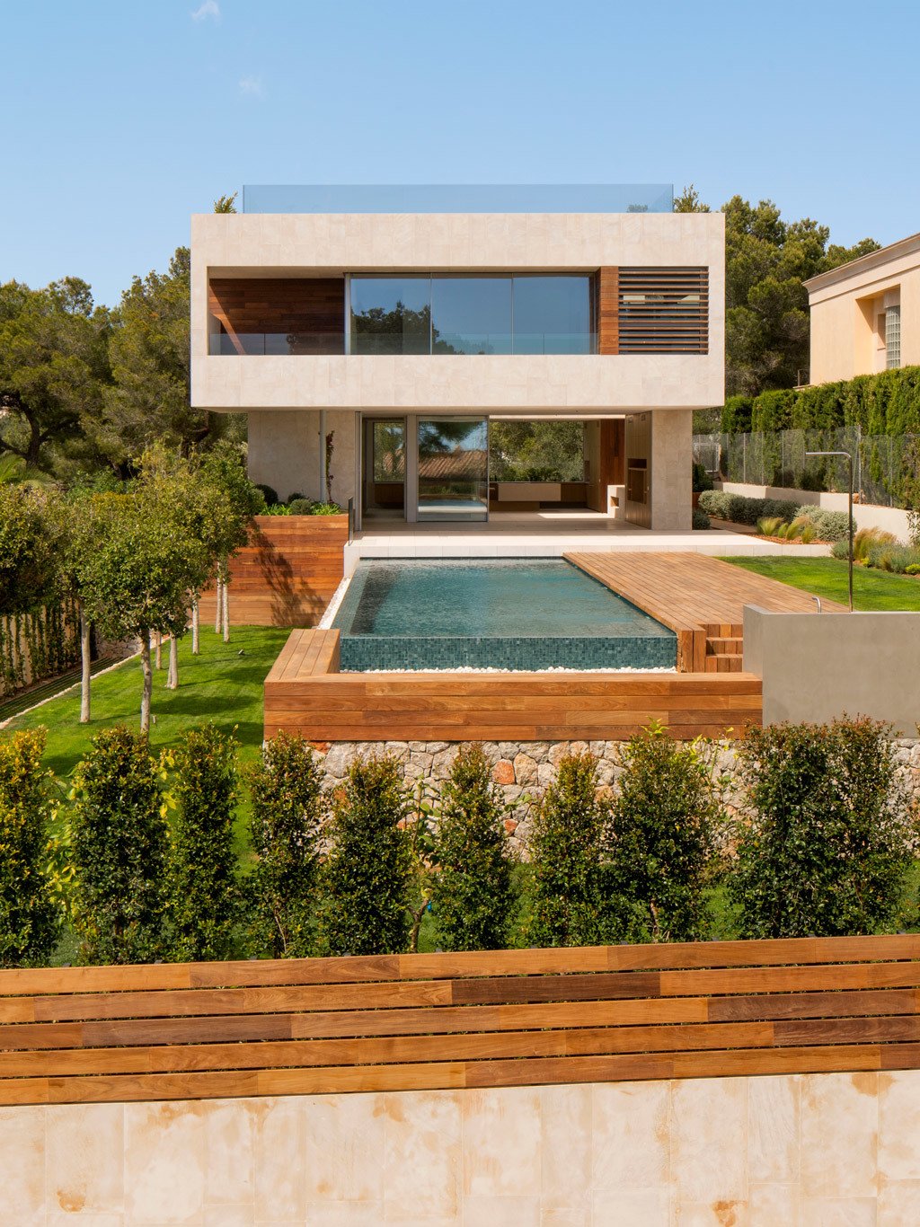 Photo 1 of 16 in M3 House by OLARQ Osvaldo Luppi Architects - Dwell