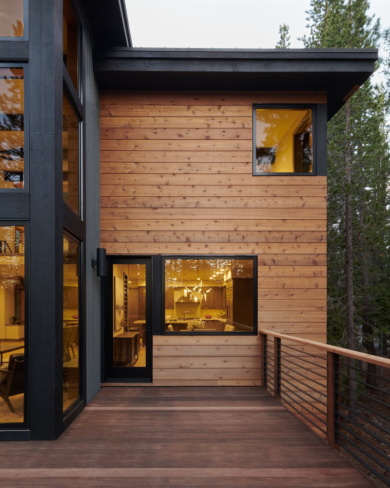 Photo 2 of 6 in Truckee Home in the Woods by Jean Bai Photo - Dwell