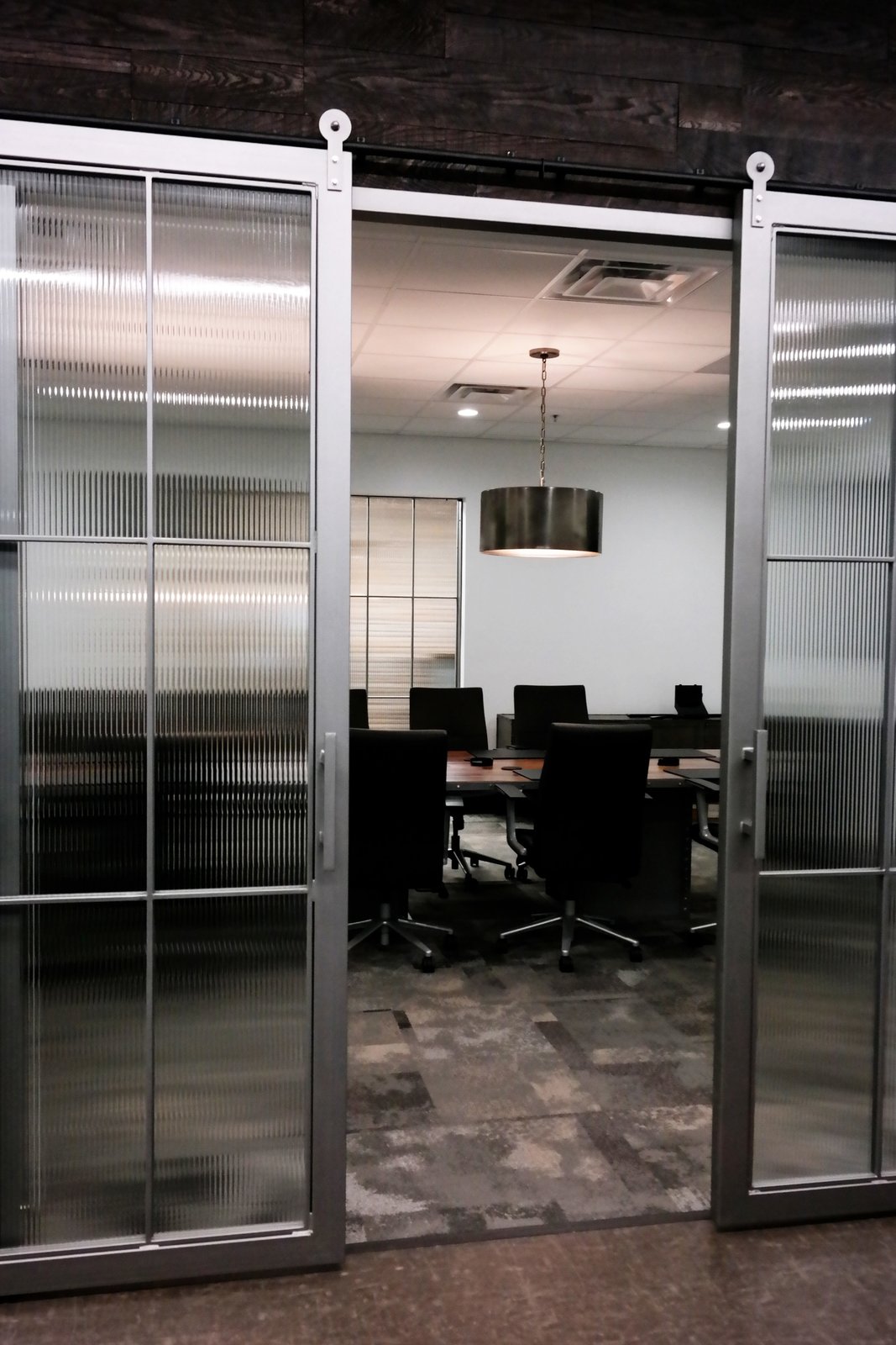 Photo 6 of 13 in Conference Room Walls, Doors, Tables by Gear Grove - Dwell