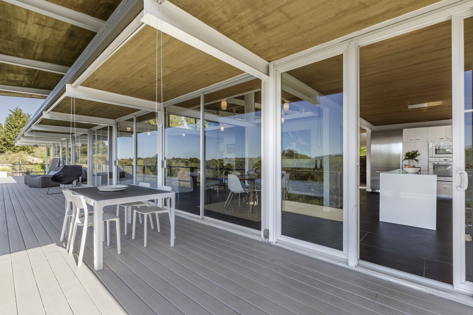 Photo 2 of 45 in The Harrison House by James Kamedulski - Dwell