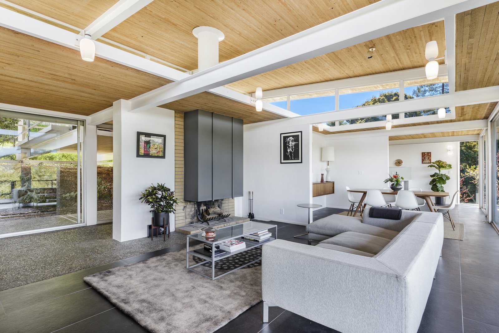 Photo 12 of 45 in The Harrison House by James Kamedulski - Dwell