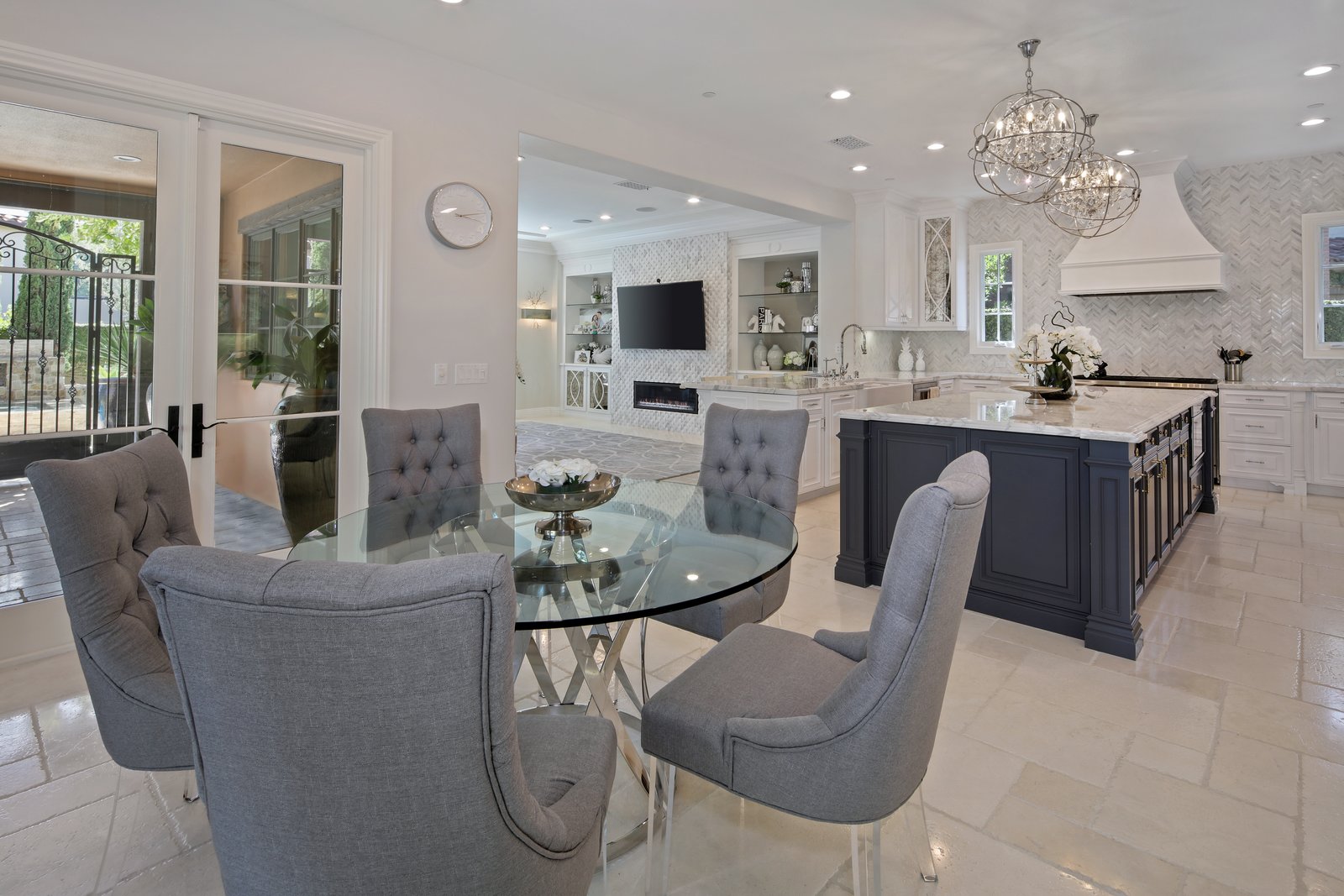 Photo 5 of 15 in Newport Coast Contemporary Home by 27 Diamonds ...
