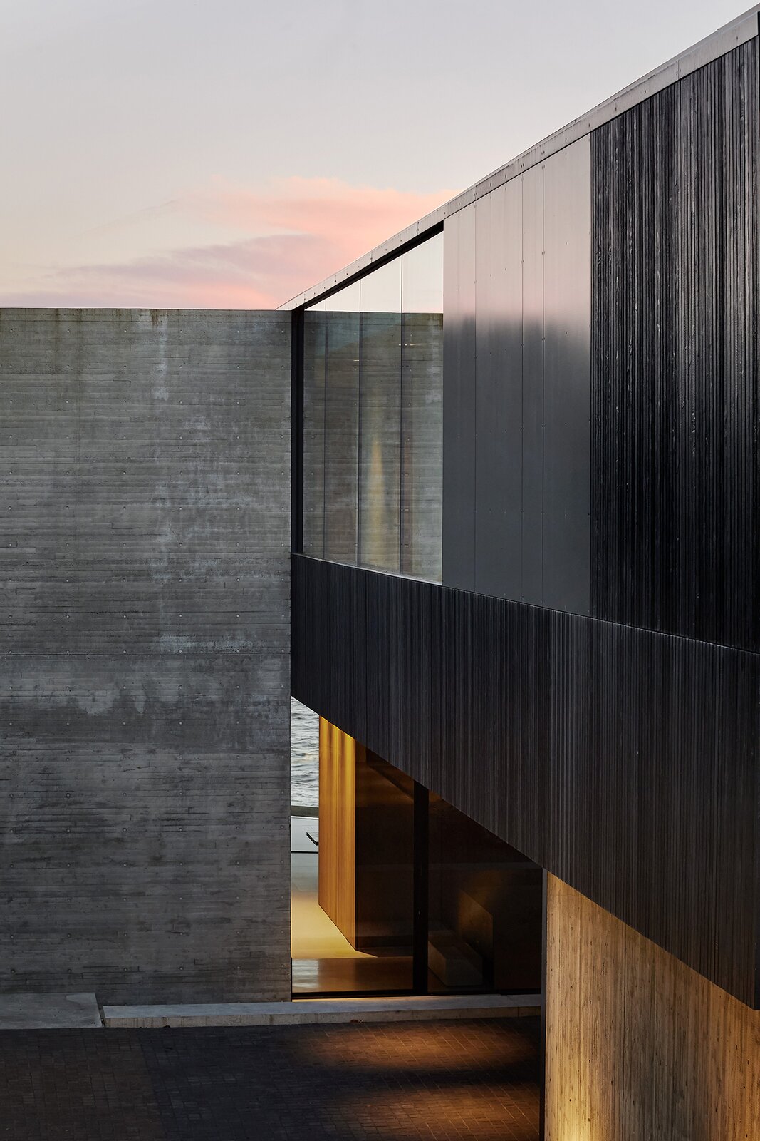 Photo 3 of 54 in Liminal House by Matt Mcleod - Dwell